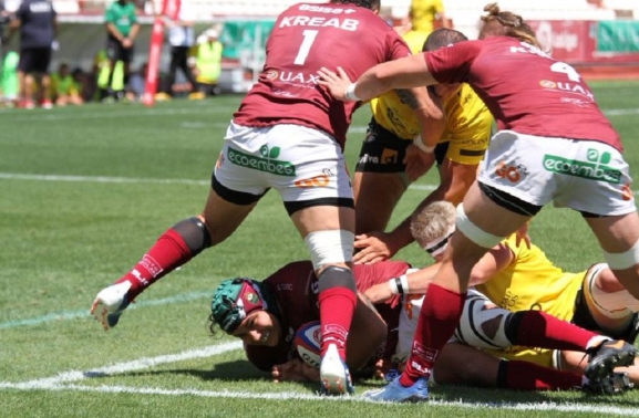 Rugby Burgos: El UBU Bajo Cero no puede alzar la Copa ante un ...