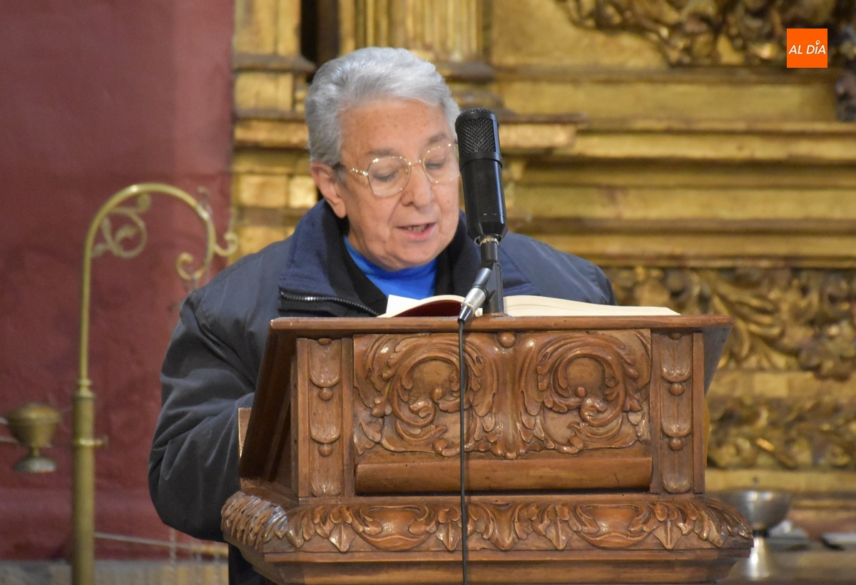 Arranca, estrenando vara de Mayordomía, la novena en honor a la Virgen ...