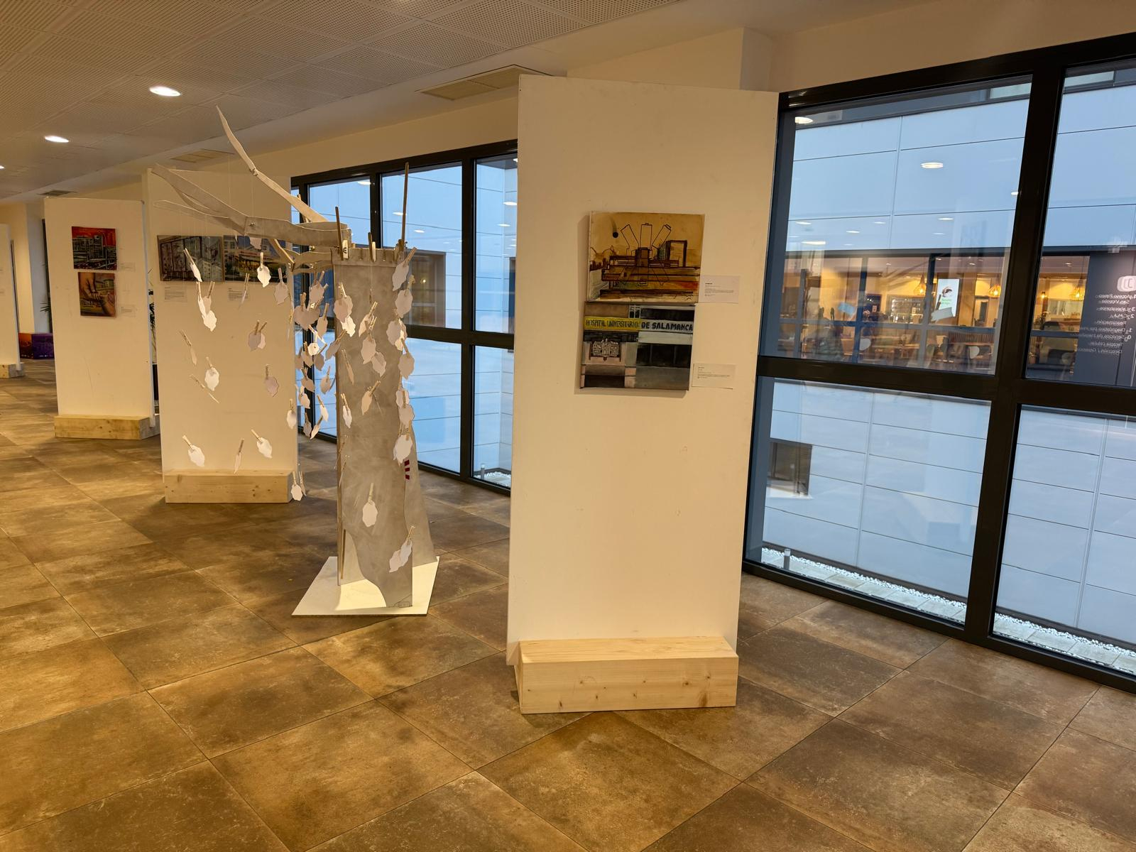 Exposición en el Hospital de Salamanca por su 50 aniversario ...